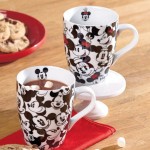 Mickey and Minnie Mouse Gingerbread House | Mickey Fix